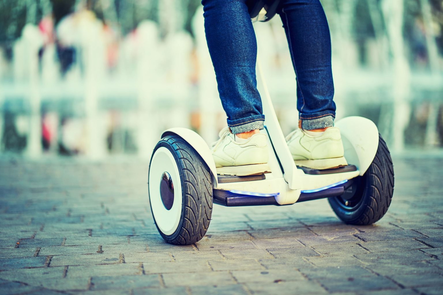 How To Ride A Hoverboard Scooter Trendz