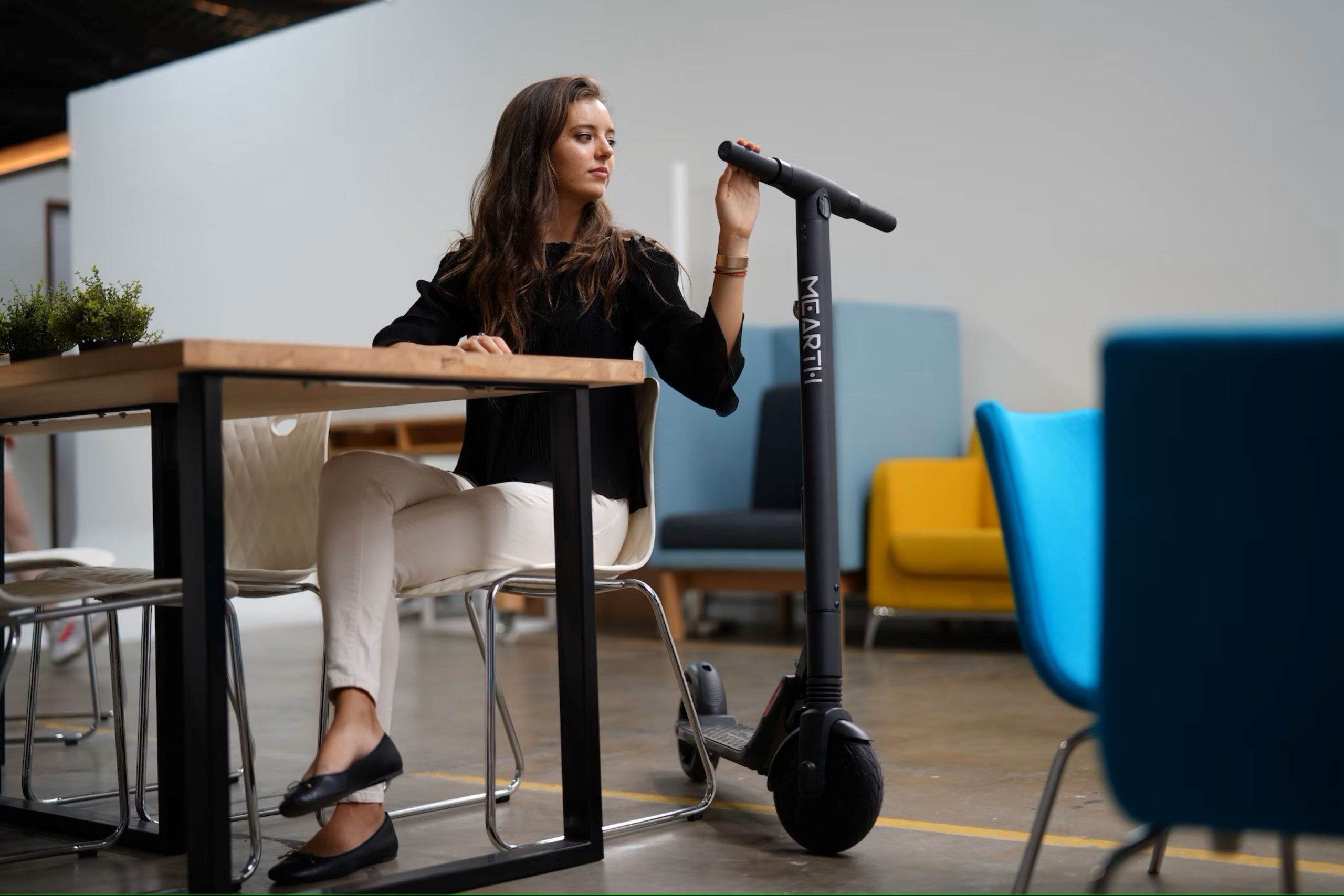 Electric Scooter for College Students: Easy Commute - Scooter Trendz