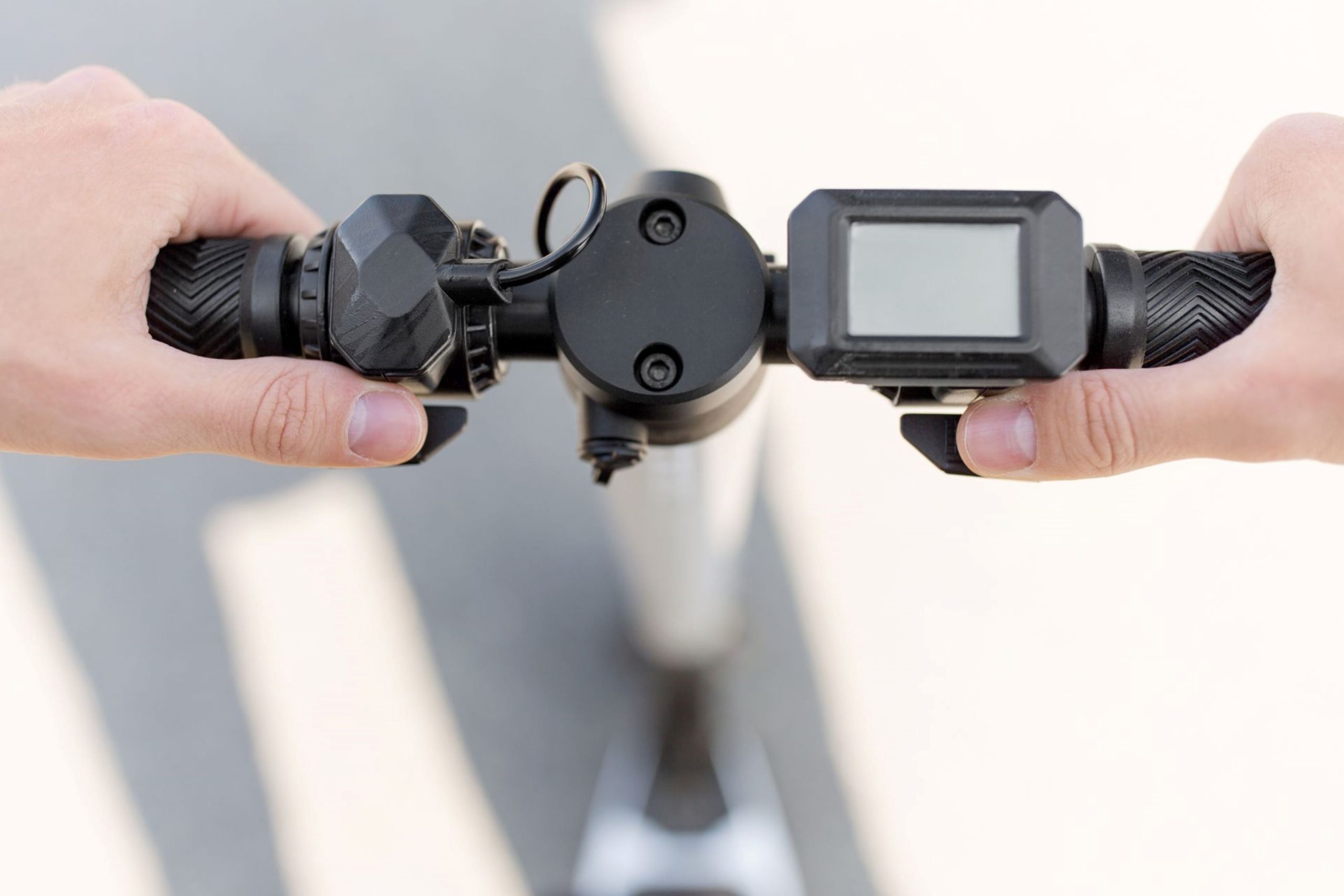 Electric Scooter Handlebar Essentials - Scooter Trendz